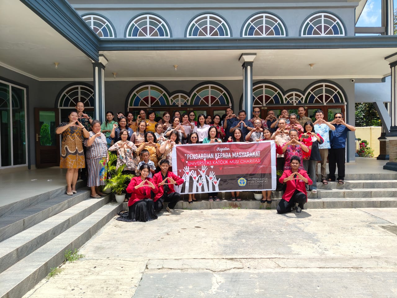 Tim PkM UKMC Terlibat Dalam Sosialisasi Pemberdayaan Keluarga di Era ...